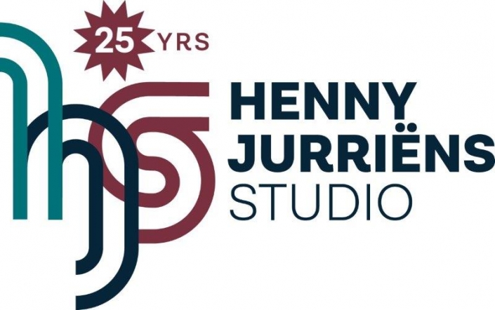 HJS DANCERS ONSTAGE – HJS